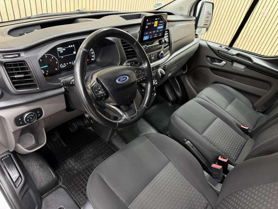 Balts Ford Transit Custom 2019 Marijampole, ar dzinēja tilpumu 2.00 L un nobraukumu 191 tūkst. km par 11900 €, foto 2 vietnē AUTOMOTO.COM.LV