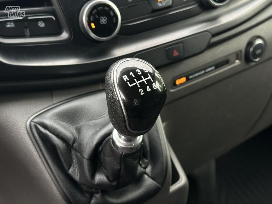 Balts Ford Transit Custom 2019 Kauņa, ar dzinēja tilpumu 2.00 L un nobraukumu 112 tūkst. km par 14971 €, foto 16 vietnē AUTOMOTO.COM.LV