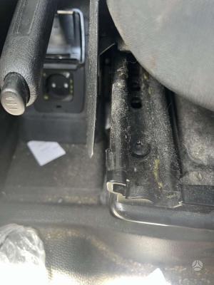 Balts Ford Transit Custom 2019 Tauragė, ar dzinēja tilpumu 2.00 L un nobraukumu 265 tūkst. km par 4990 €, foto 13 vietnē AUTOMOTO.COM.LV
