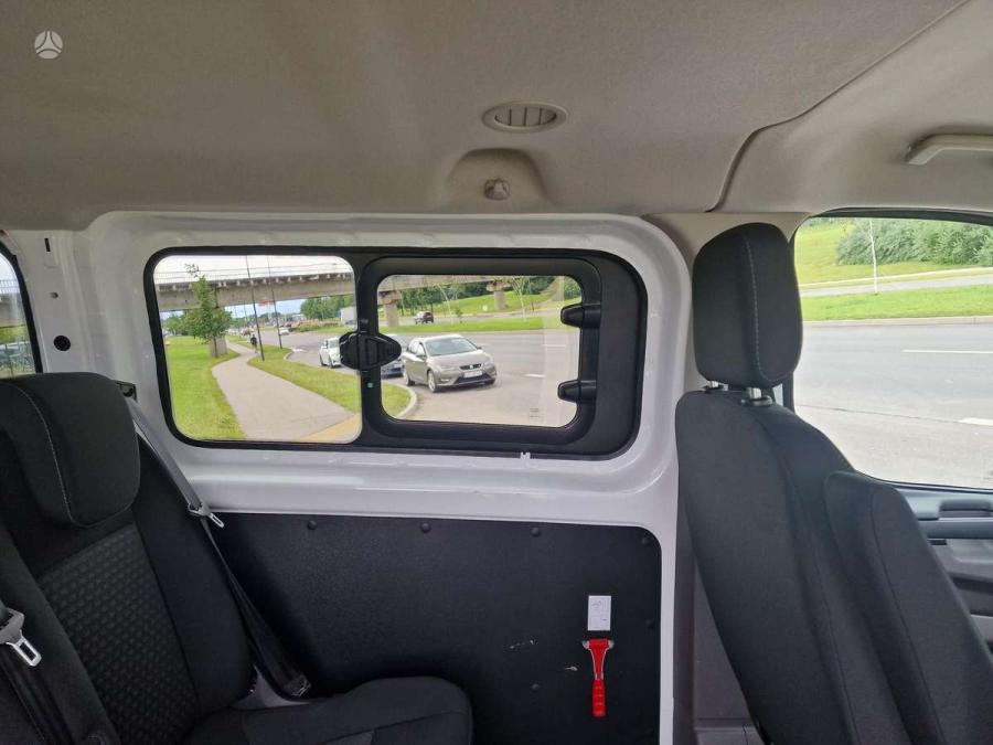Balts Ford Transit Custom 2019 Kauņa, ar dzinēja tilpumu 2.00 L un nobraukumu 203 tūkst. km par 15990 €, foto 33 vietnē AUTOMOTO.COM.LV
