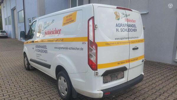 White Ford Transit Custom 2019 in Panevezys, with an engine capacity of 2.00 L and mileage of 180 thousand km for 6500 €, photo 6 on AUTOMOTO.COM.LV