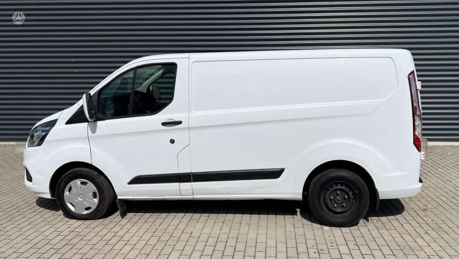 Balts Ford Transit Custom 2019 Tauragė, ar dzinēja tilpumu 2.00 L un nobraukumu 270 tūkst. km par 8500 €, foto 8 vietnē AUTOMOTO.COM.LV