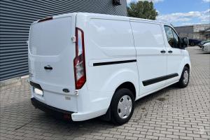 Balts Ford Transit Custom 2019 Tauragė, ar dzinēja tilpumu 2.00 L un nobraukumu 270 tūkst. km par 8500 €, foto 9 vietnē AUTOMOTO.COM.LV