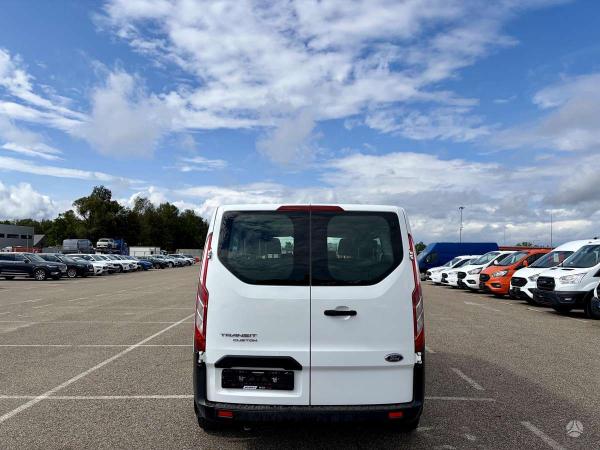 Balts Ford Transit Custom 2019 Viļņa, ar dzinēja tilpumu 2.00 L un nobraukumu 108 tūkst. km par 19900 €, foto 7 vietnē AUTOMOTO.COM.LV