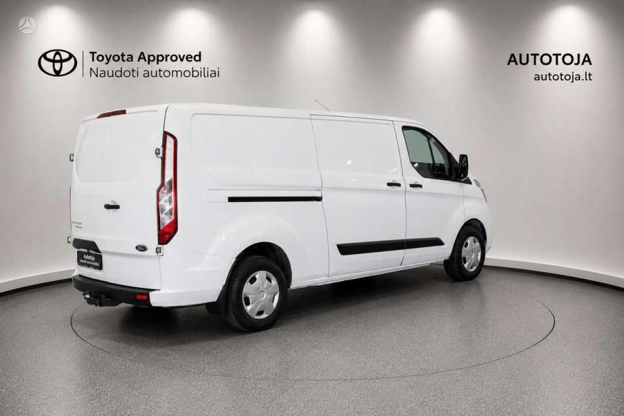 Balts Ford Transit Custom 2019 Kauņa, ar dzinēja tilpumu 2.00 L un nobraukumu 299 tūkst. km par 8900 €, foto 3 vietnē AUTOMOTO.COM.LV