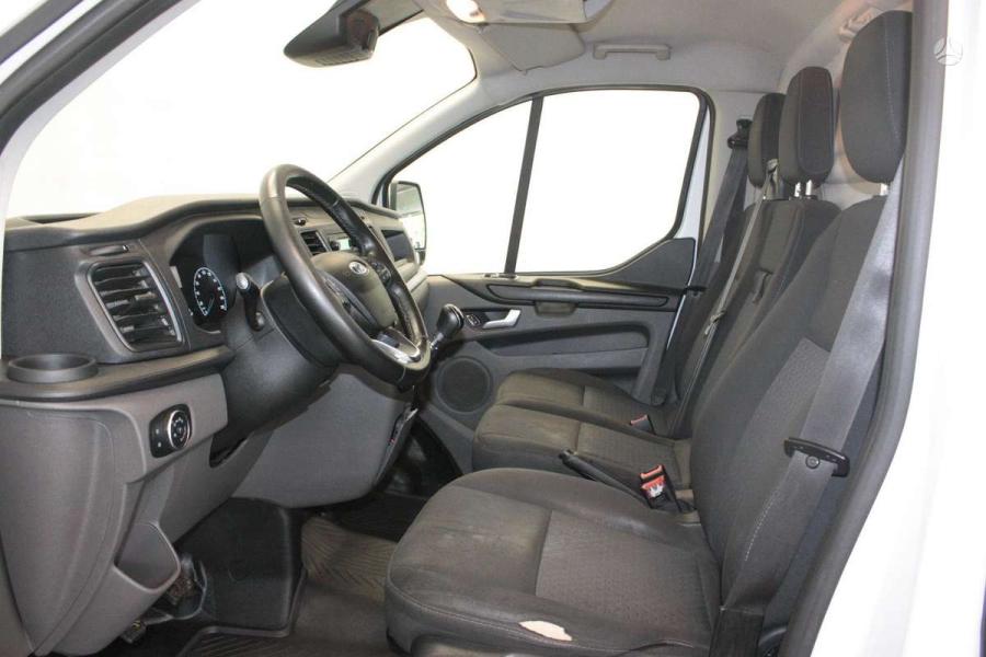 Balts Ford Transit Custom 2019 Kauņa, ar dzinēja tilpumu 2.00 L un nobraukumu 299 tūkst. km par 8900 €, foto 12 vietnē AUTOMOTO.COM.LV
