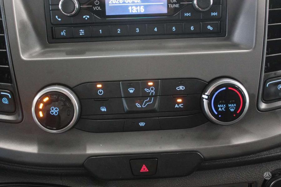 Balts Ford Transit Custom 2019 Kauņa, ar dzinēja tilpumu 2.00 L un nobraukumu 299 tūkst. km par 8900 €, foto 23 vietnē AUTOMOTO.COM.LV