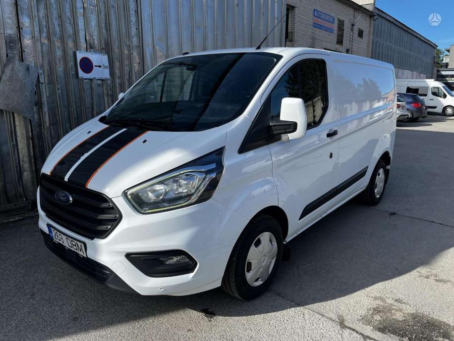 White Ford Transit Custom 2019 in Tallinn, with an engine capacity of 2.00 L and mileage of 280 thousand km for 9999 €, photo 3 on AUTOMOTO.COM.LV
