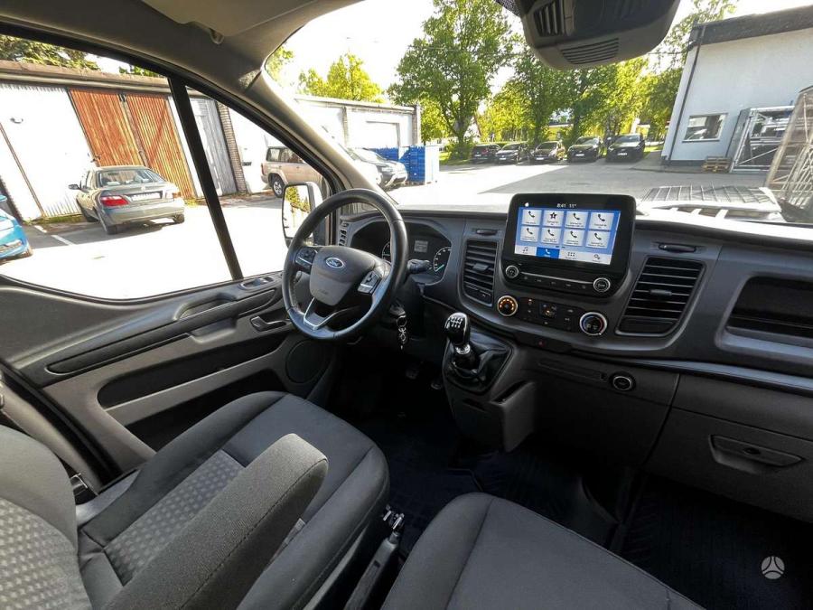 White Ford Transit Custom 2019 in Tallinn, with an engine capacity of 2.00 L and mileage of 280 thousand km for 9999 €, photo 9 on AUTOMOTO.COM.LV