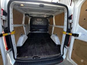 White Ford Transit Custom 2019 in Tallinn, with an engine capacity of 2.00 L and mileage of 280 thousand km for 9999 €, photo 10 on AUTOMOTO.COM.LV