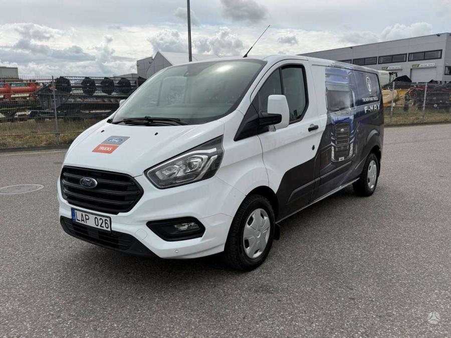 White Ford Transit Custom 2019 in Kaunas, with an engine capacity of 2.00 L and mileage of 344 thousand km for 8000 €, photo 1 on AUTOMOTO.COM.LV