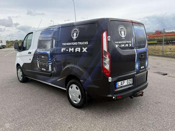 Ford Transit Custom 2019 in Kaunas on AUTOMOTO.COM.LV White Ford Transit Custom 2019 in Kaunas, with an engine capacity of 2.00 L and mileage of 344 thousand km for 8000 €, photo 4 on AUTOMOTO.COM.LV