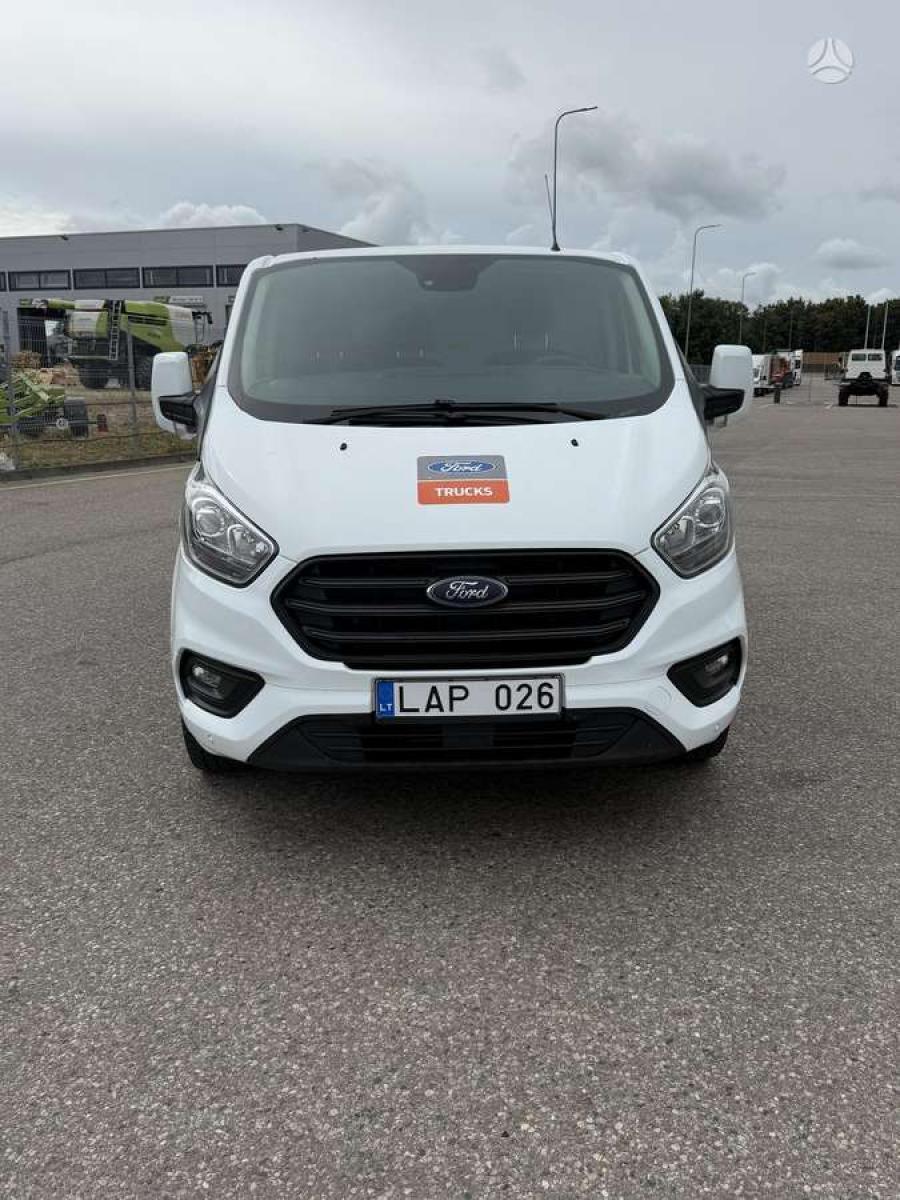 White Ford Transit Custom 2019 in Kaunas, with an engine capacity of 2.00 L and mileage of 344 thousand km for 8000 €, photo 12 on AUTOMOTO.COM.LV