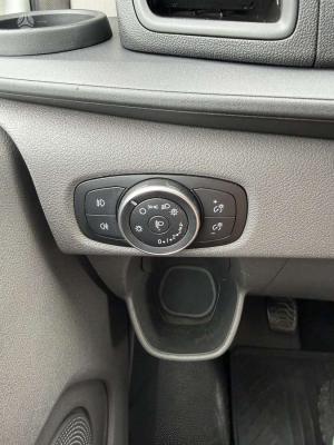White Ford Transit Custom 2019 in Kaunas, with an engine capacity of 2.00 L and mileage of 344 thousand km for 8000 €, photo 15 on AUTOMOTO.COM.LV