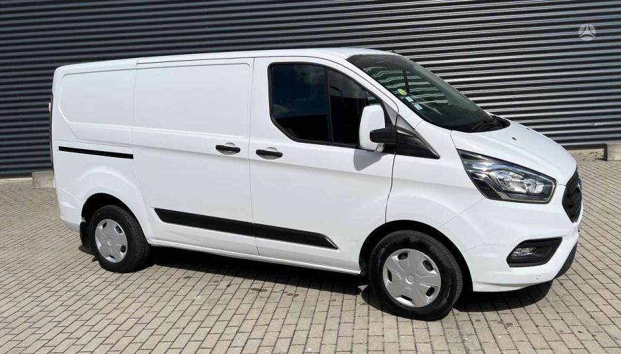 Balts Ford Transit Custom 2019 Tauragė, ar dzinēja tilpumu 2.00 L un nobraukumu 270 tūkst. km par 7900 €, foto 3 vietnē AUTOMOTO.COM.LV