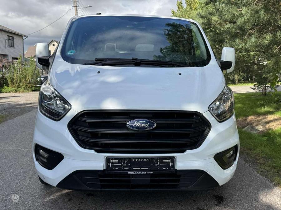 White Ford Transit Custom 2019 in Marijampole, with an engine capacity of 0.00 L and mileage of 143 thousand km for 14250 €, photo 3 on AUTOMOTO.COM.LV