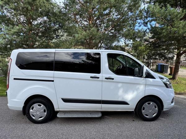 White Ford Transit Custom 2019 in Marijampole, with an engine capacity of 0.00 L and mileage of 143 thousand km for 14250 €, photo 5 on AUTOMOTO.COM.LV