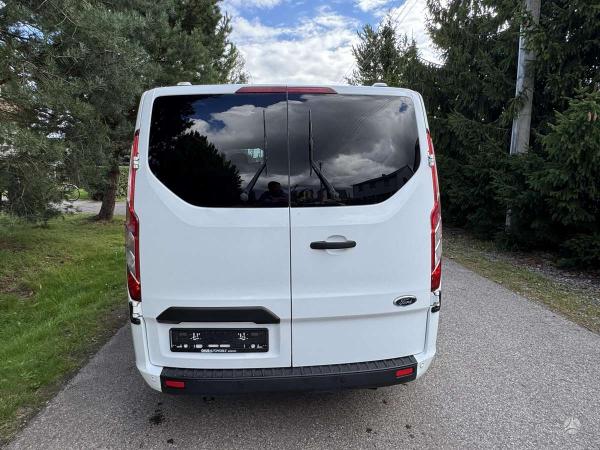 White Ford Transit Custom 2019 in Marijampole, with an engine capacity of 0.00 L and mileage of 143 thousand km for 14250 €, photo 7 on AUTOMOTO.COM.LV