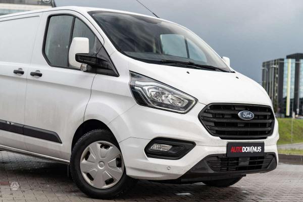 Balts Ford Transit Custom 2019 Viļņa, ar dzinēja tilpumu 2.00 L un nobraukumu 220 tūkst. km par 10000 €, foto 3 vietnē AUTOMOTO.COM.LV