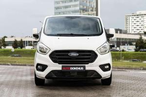 White Ford Transit Custom 2019 in Vilnius, with an engine capacity of 2.00 L and mileage of 220 thousand km for 10000 €, photo 7 on AUTOMOTO.COM.LV