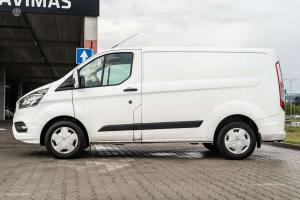 White Ford Transit Custom 2019 in Vilnius, with an engine capacity of 2.00 L and mileage of 220 thousand km for 10000 €, photo 12 on AUTOMOTO.COM.LV