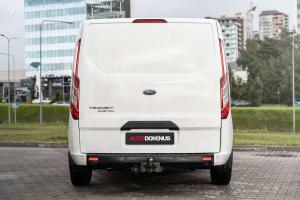 White Ford Transit Custom 2019 in Vilnius, with an engine capacity of 2.00 L and mileage of 220 thousand km for 10000 €, photo 22 on AUTOMOTO.COM.LV