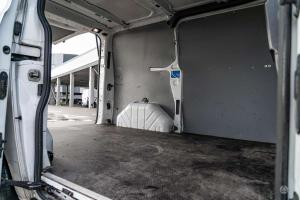 White Ford Transit Custom 2019 in Vilnius, with an engine capacity of 2.00 L and mileage of 220 thousand km for 10000 €, photo 27 on AUTOMOTO.COM.LV