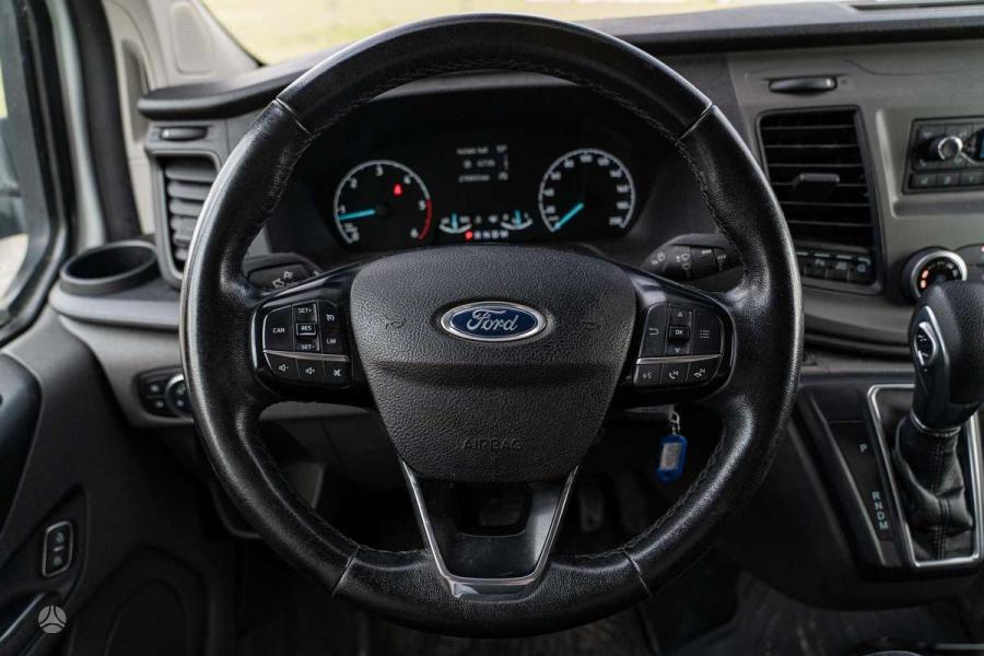 White Ford Transit Custom 2019 in Vilnius, with an engine capacity of 2.00 L and mileage of 220 thousand km for 10000 €, photo 35 on AUTOMOTO.COM.LV