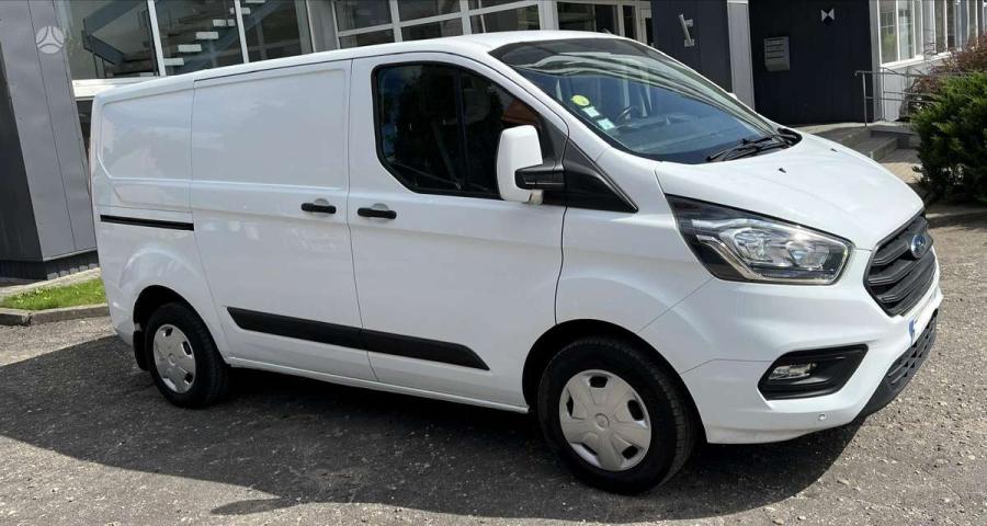Balts Ford Transit Custom 2019 Tauragė, ar dzinēja tilpumu 2.00 L un nobraukumu 265 tūkst. km par 7700 €, foto 1 vietnē AUTOMOTO.COM.LV