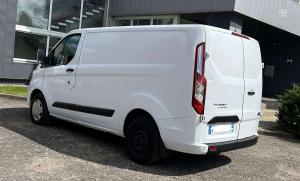 Balts Ford Transit Custom 2019 Tauragė, ar dzinēja tilpumu 2.00 L un nobraukumu 265 tūkst. km par 7700 €, foto 5 vietnē AUTOMOTO.COM.LV