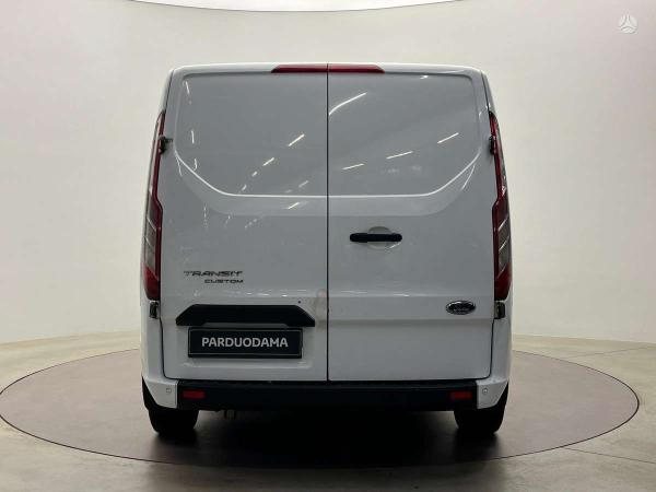 White Ford Transit Custom 2020 in Panevezys, with an engine capacity of 2.00 L and mileage of 142 thousand km for 11990 €, photo 7 on AUTOMOTO.COM.LV