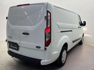 White Ford Transit Custom 2020 in Panevezys, with an engine capacity of 2.00 L and mileage of 142 thousand km for 11990 €, photo 33 on AUTOMOTO.COM.LV