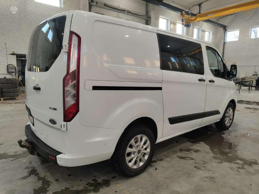 Balts Ford Transit Custom 2020 Klaipėda, ar dzinēja tilpumu 2.00 L un nobraukumu 226 tūkst. km par 9400 €, foto 5 vietnē AUTOMOTO.COM.LV