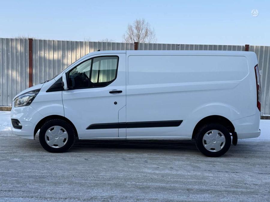 Balts Ford Transit Custom 2020 Vilkaviškis, ar dzinēja tilpumu 2.00 L un nobraukumu 59 tūkst. km par 13673 €, foto 2 vietnē AUTOMOTO.COM.LV
