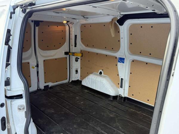 White Ford Transit Custom 2020 in Vilkaviskis, with an engine capacity of 2.00 L and mileage of 59 thousand km for 13673 €, photo 11 on AUTOMOTO.COM.LV