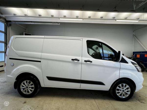 Balts Ford Transit Custom 2020 Radviliškis, ar dzinēja tilpumu 2.00 L un nobraukumu 143 tūkst. km par 15669 €, foto 4 vietnē AUTOMOTO.COM.LV