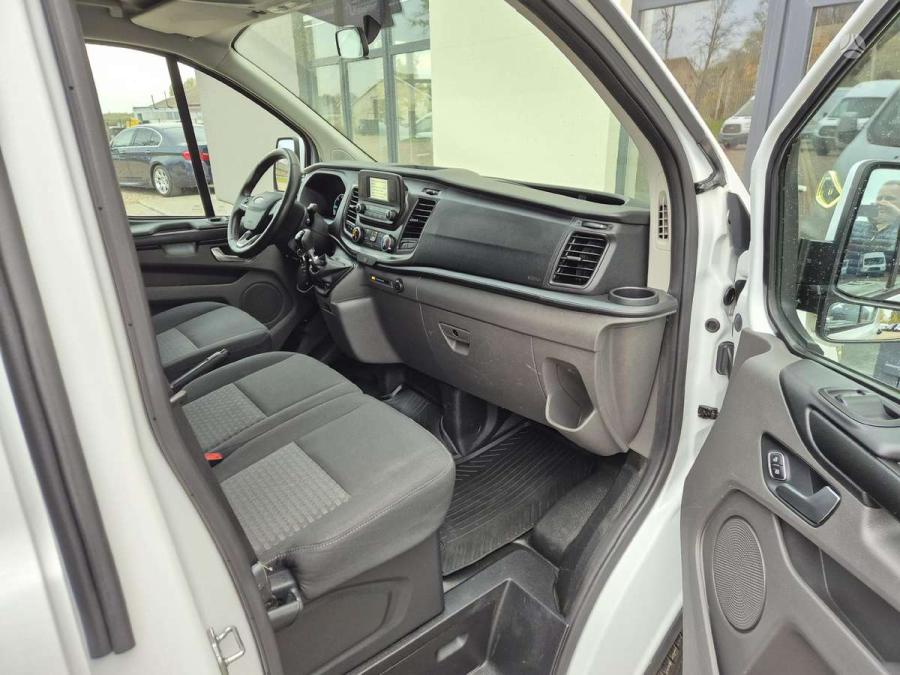 Balts Ford Transit Custom 2020 Marijampole, ar dzinēja tilpumu 2.00 L un nobraukumu 266 tūkst. km par 15000 €, foto 19 vietnē AUTOMOTO.COM.LV