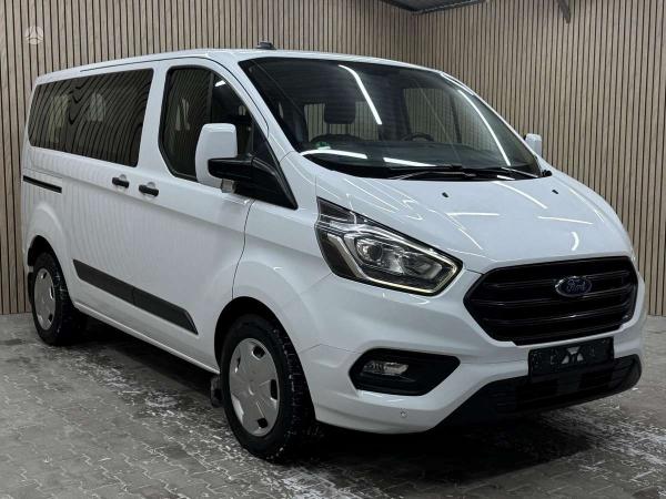 Balts Ford Transit Custom 2020 Marijampole, ar dzinēja tilpumu 2.00 L un nobraukumu 221 tūkst. km par 15300 €, foto 1 vietnē AUTOMOTO.COM.LV