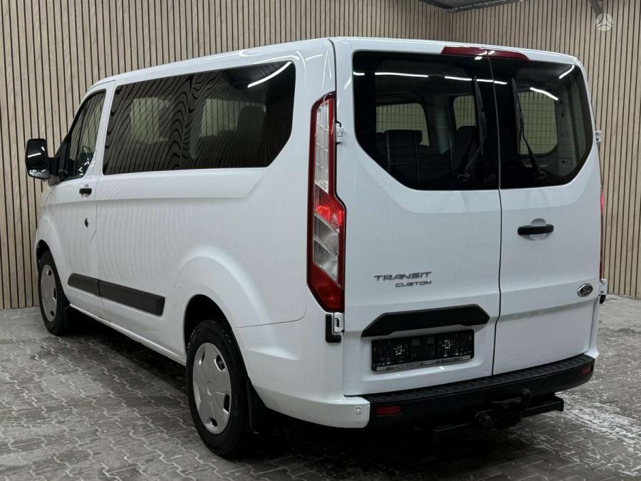 Balts Ford Transit Custom 2020 Marijampole, ar dzinēja tilpumu 2.00 L un nobraukumu 221 tūkst. km par 15300 €, foto 5 vietnē AUTOMOTO.COM.LV