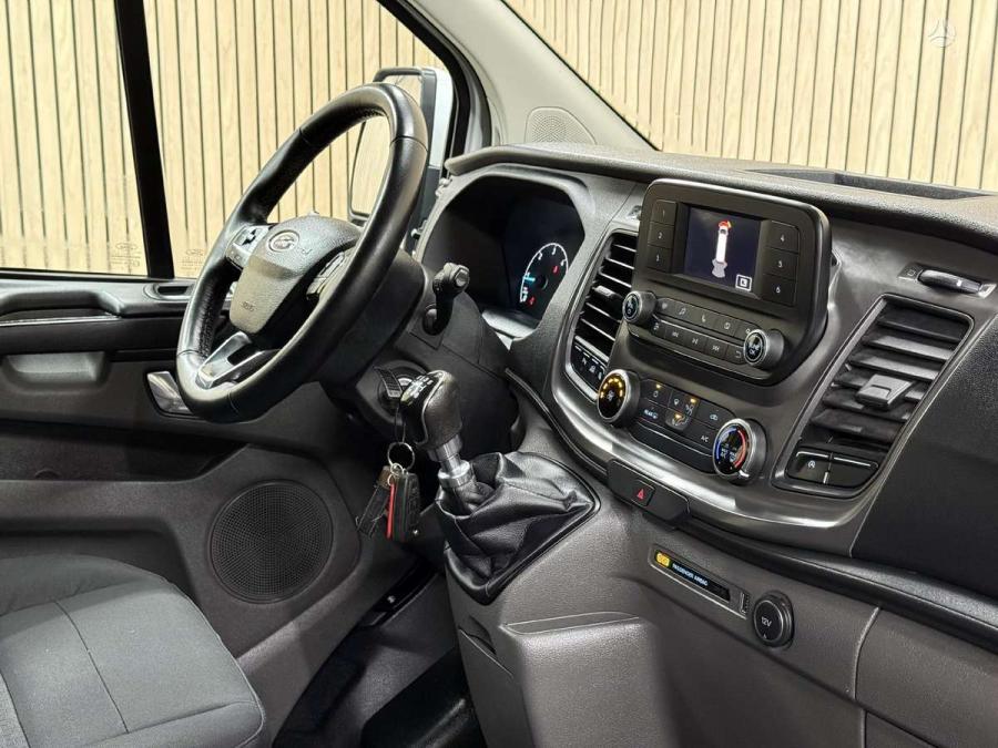 Balts Ford Transit Custom 2020 Marijampole, ar dzinēja tilpumu 2.00 L un nobraukumu 221 tūkst. km par 15300 €, foto 14 vietnē AUTOMOTO.COM.LV