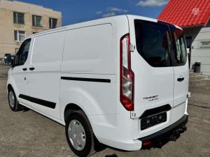 Balts Ford Transit Custom 2020 Radviliškis, ar dzinēja tilpumu 2.00 L un nobraukumu 158 tūkst. km par 14822 €, foto 10 vietnē AUTOMOTO.COM.LV