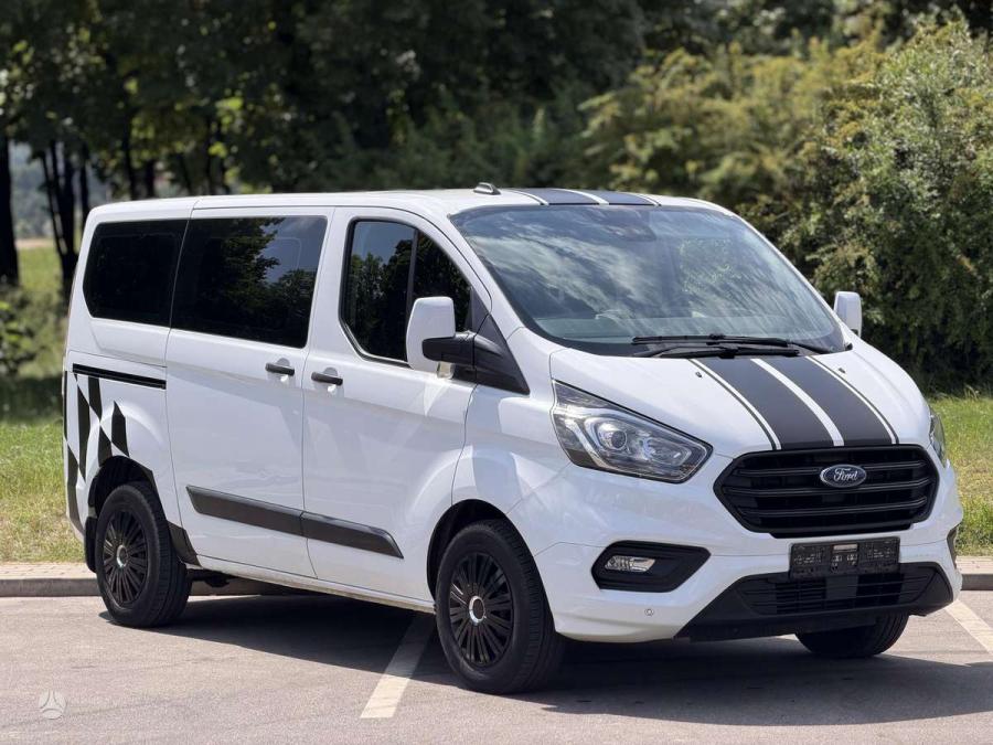 Balts Ford Transit Custom 2020 Kauņa, ar dzinēja tilpumu 2.00 L un nobraukumu 190 tūkst. km par 14900 €, foto 1 vietnē AUTOMOTO.COM.LV