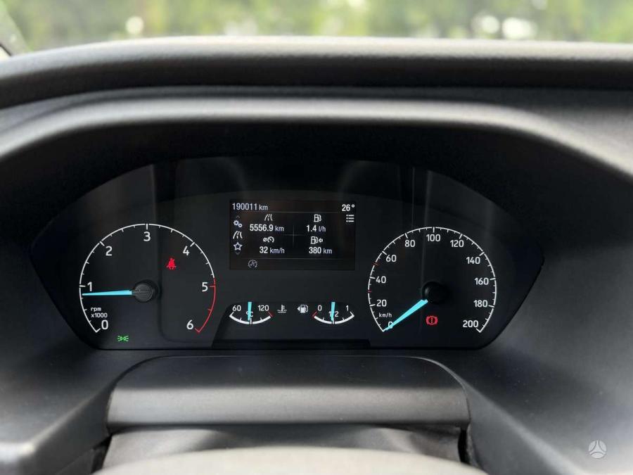 Balts Ford Transit Custom 2020 Kauņa, ar dzinēja tilpumu 2.00 L un nobraukumu 190 tūkst. km par 14900 €, foto 17 vietnē AUTOMOTO.COM.LV