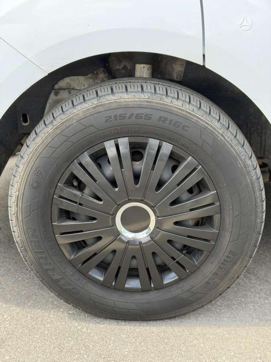 Balts Ford Transit Custom 2020 Kauņa, ar dzinēja tilpumu 2.00 L un nobraukumu 190 tūkst. km par 14900 €, foto 23 vietnē AUTOMOTO.COM.LV