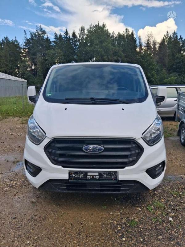 Balts Ford Transit Custom 2020 Rokiškis, ar dzinēja tilpumu 2.00 L un nobraukumu 171 tūkst. km par 5500 €, foto  vietnē AUTOMOTO.COM.LV