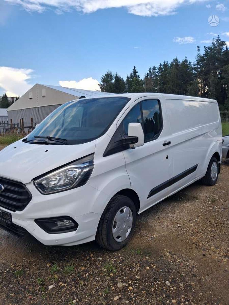 Balts Ford Transit Custom 2020 Rokiškis, ar dzinēja tilpumu 2.00 L un nobraukumu 171 tūkst. km par 5500 €, foto 3 vietnē AUTOMOTO.COM.LV