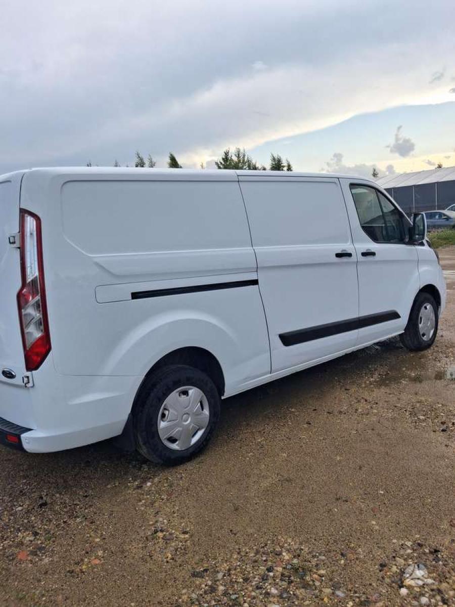 Balts Ford Transit Custom 2020 Rokiškis, ar dzinēja tilpumu 2.00 L un nobraukumu 171 tūkst. km par 5500 €, foto 6 vietnē AUTOMOTO.COM.LV