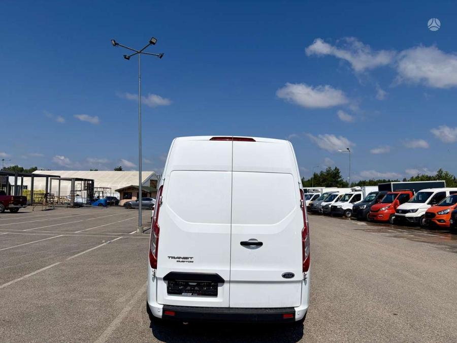 Balts Ford Transit Custom 2020 Viļņa, ar dzinēja tilpumu 2.00 L un nobraukumu 109 tūkst. km par 14900 €, foto 8 vietnē AUTOMOTO.COM.LV