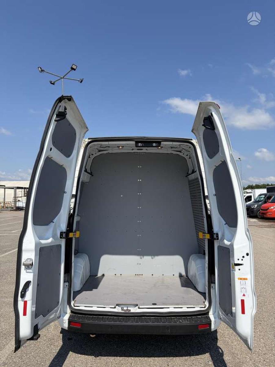 Balts Ford Transit Custom 2020 Viļņa, ar dzinēja tilpumu 2.00 L un nobraukumu 109 tūkst. km par 14900 €, foto 14 vietnē AUTOMOTO.COM.LV