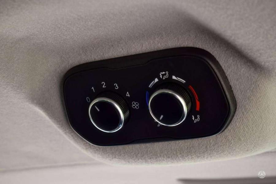 Balts Ford Transit Custom 2020 Šalčininkai, ar dzinēja tilpumu 2.00 L un nobraukumu 105 tūkst. km par 19000 €, foto 24 vietnē AUTOMOTO.COM.LV